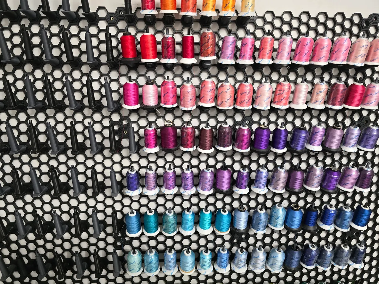 Cotton Spool Holders for HSW (Honeycomb Storage Wall) by Andrew Frahn ...