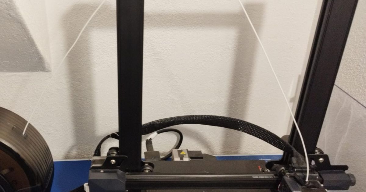 Ender 3 S1 Filament guide par Ben090 | Téléchargez gratuitement un modèle STL | Printables.com