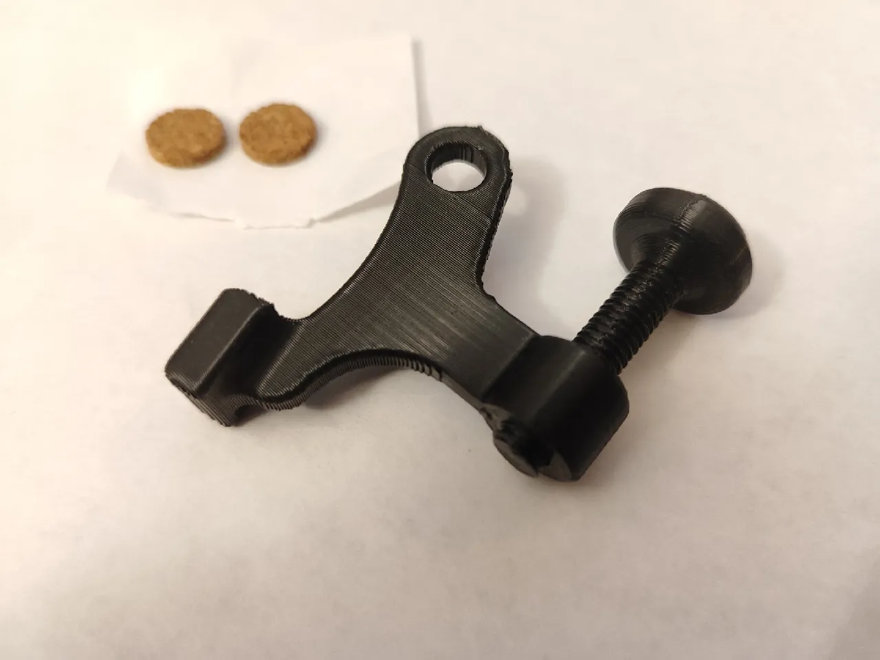 Adjustable Door Stop - Hinge by CrossedGuardians | Download free STL ...