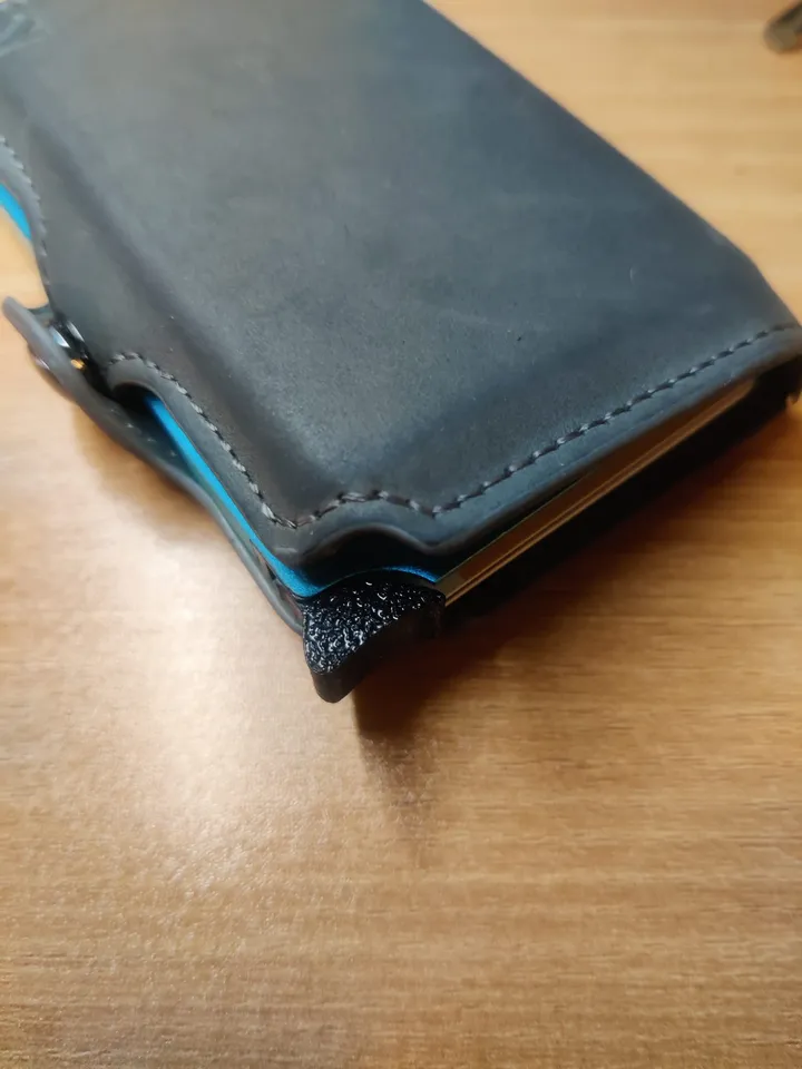 Bewmer wallet card relese button by RB3D | Download free STL model ...