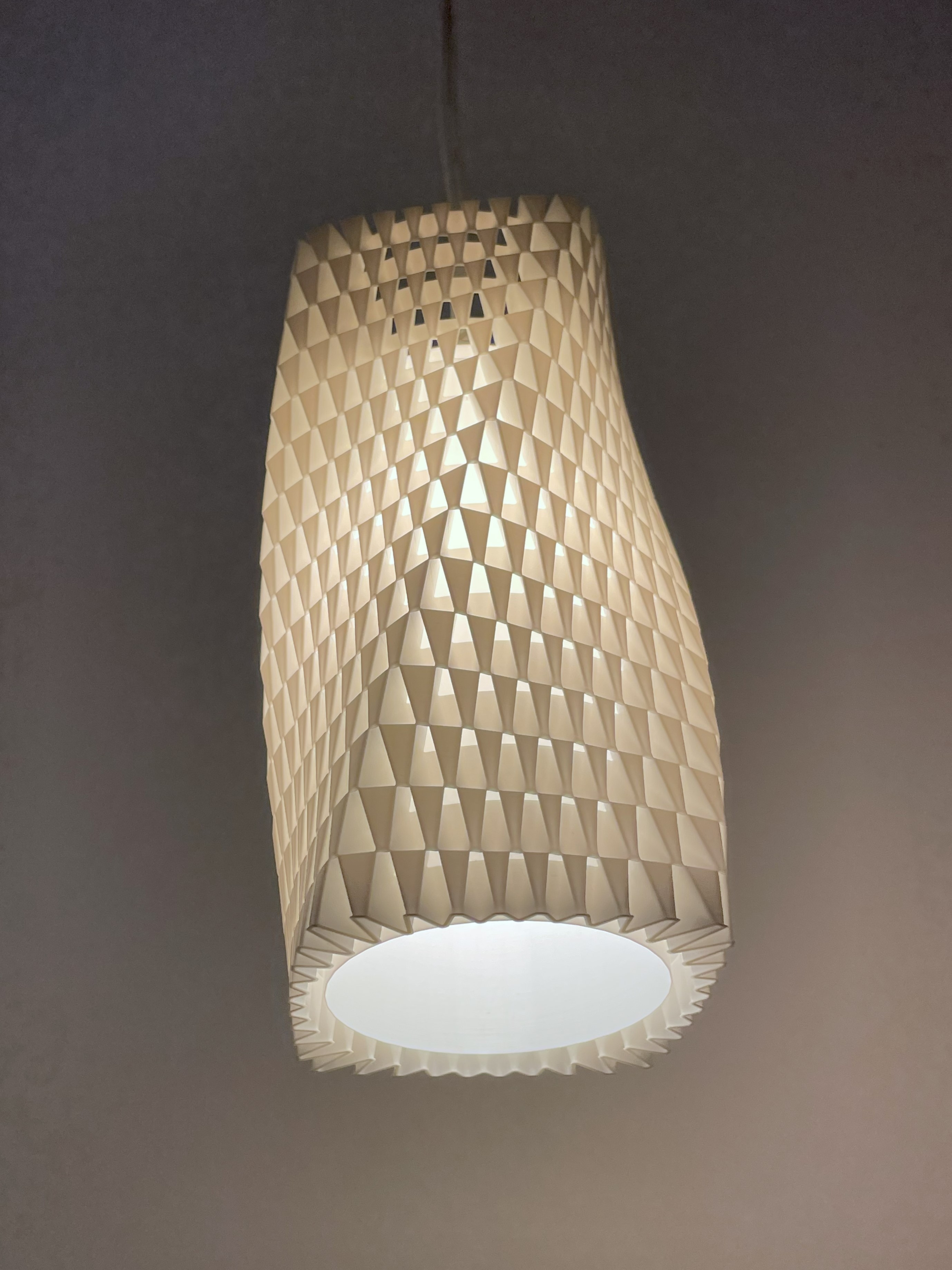 Twisted Lantern Lampshade by Blue Hazel | Download free STL model ...