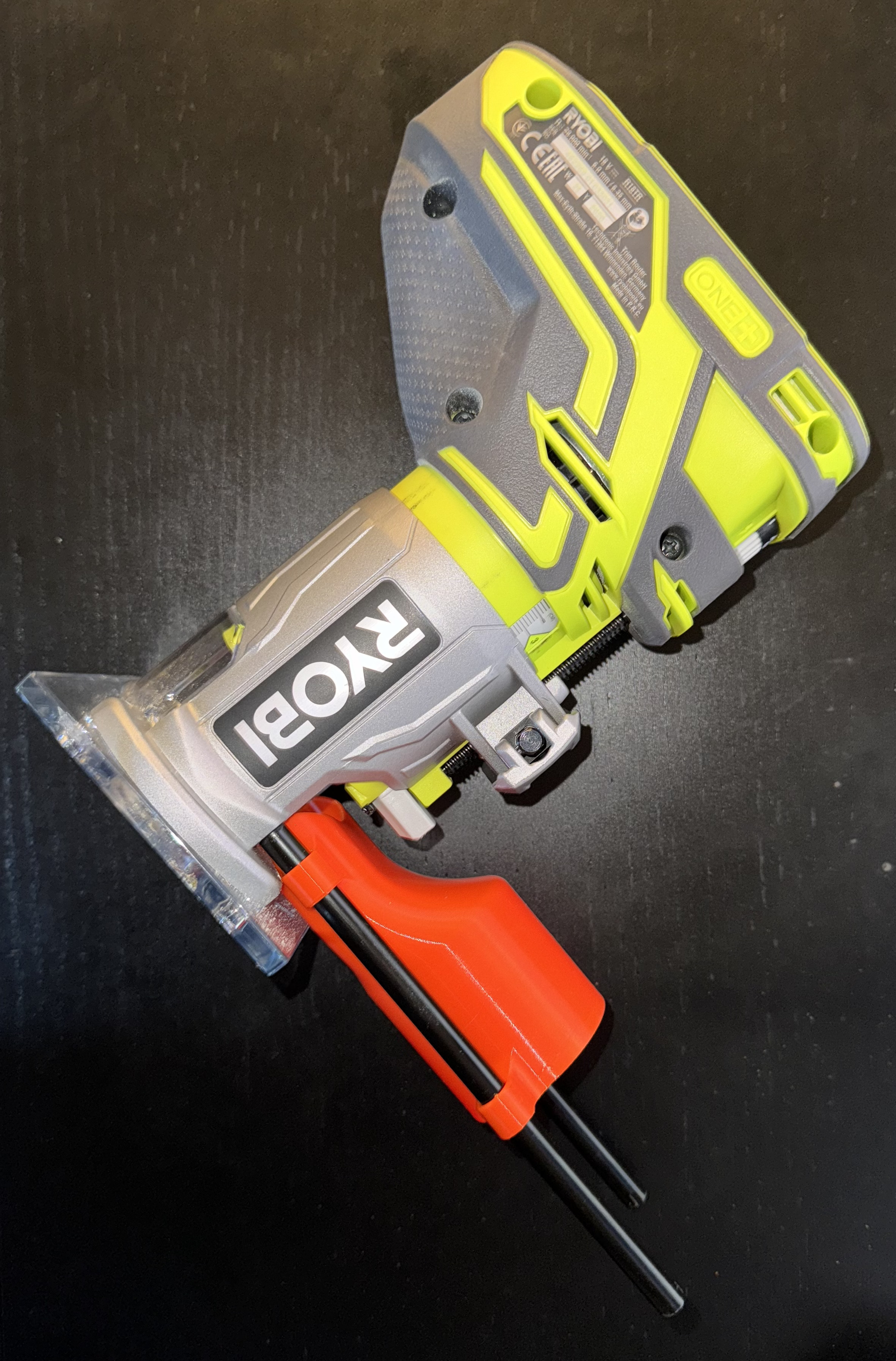 Ryobi Router (R18TR) dust collection for 45mm vacuum by Arek | Download ...