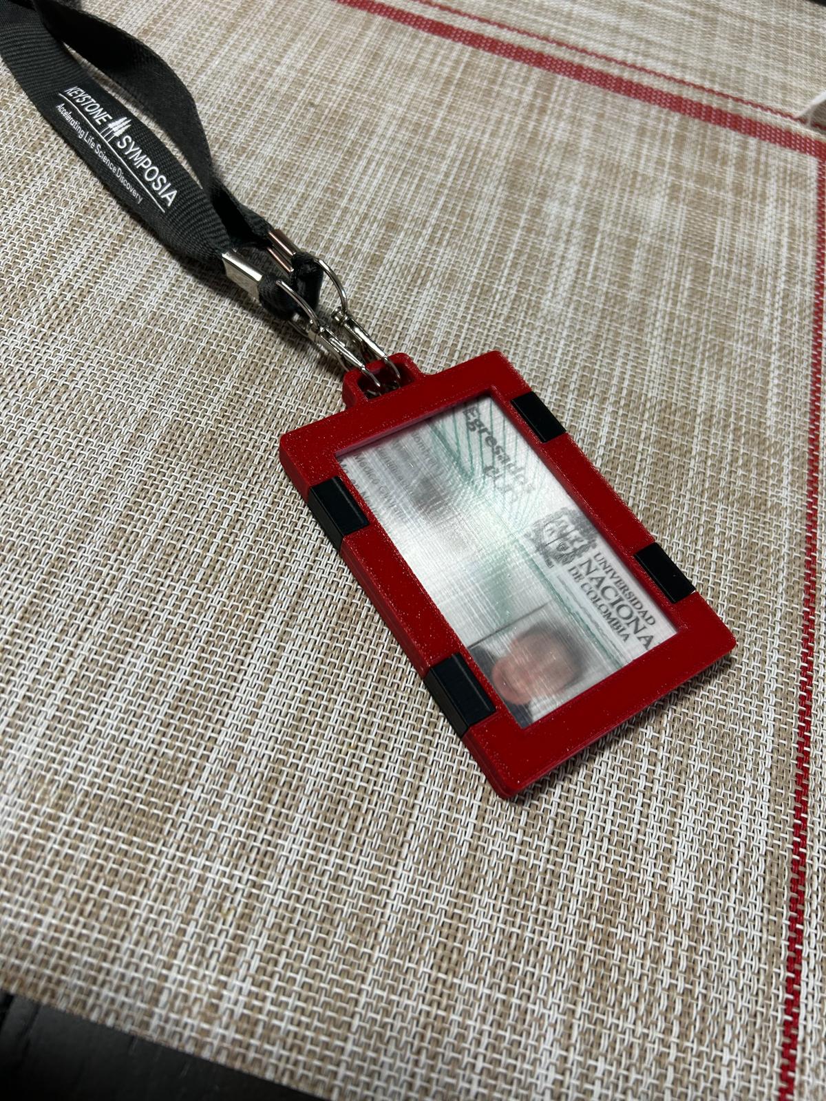 ID/Badge holder by Luis Carlos Morales | Download free STL model ...