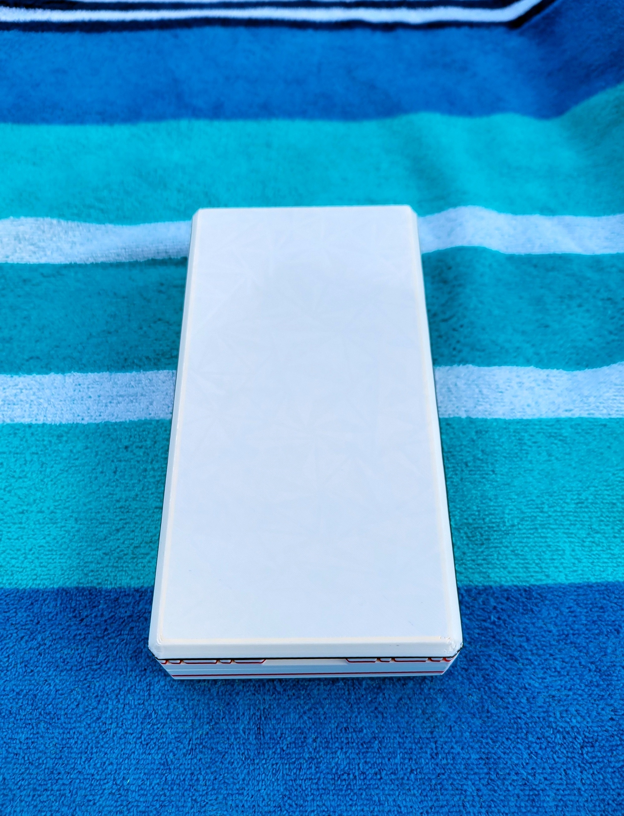 Smartphone Sunscreen Case by Phil Caruso | Download free STL model ...