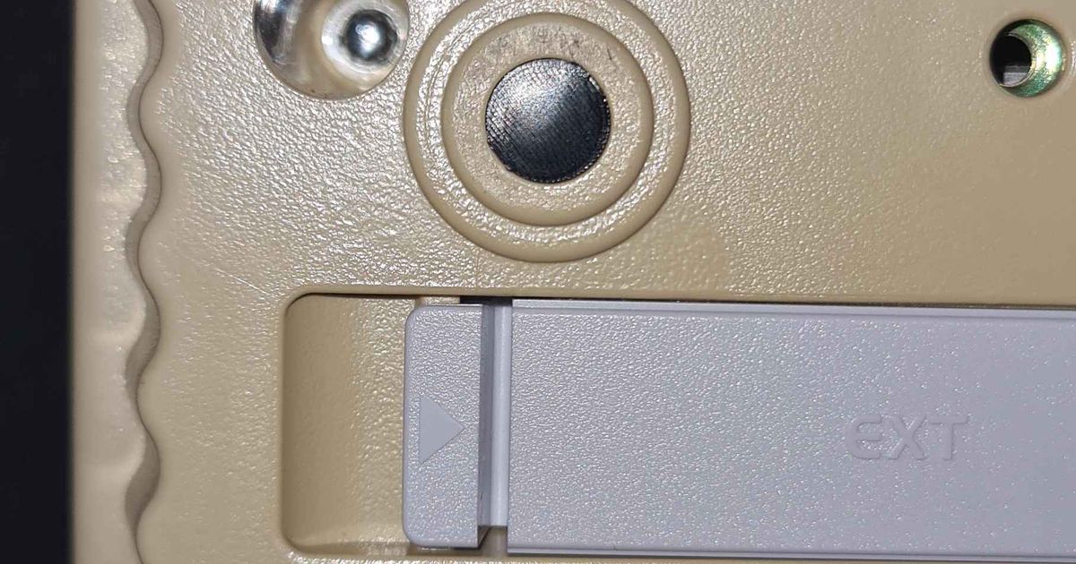 SNES Rear Rubber Footpad by Semaze | Download free STL model ...