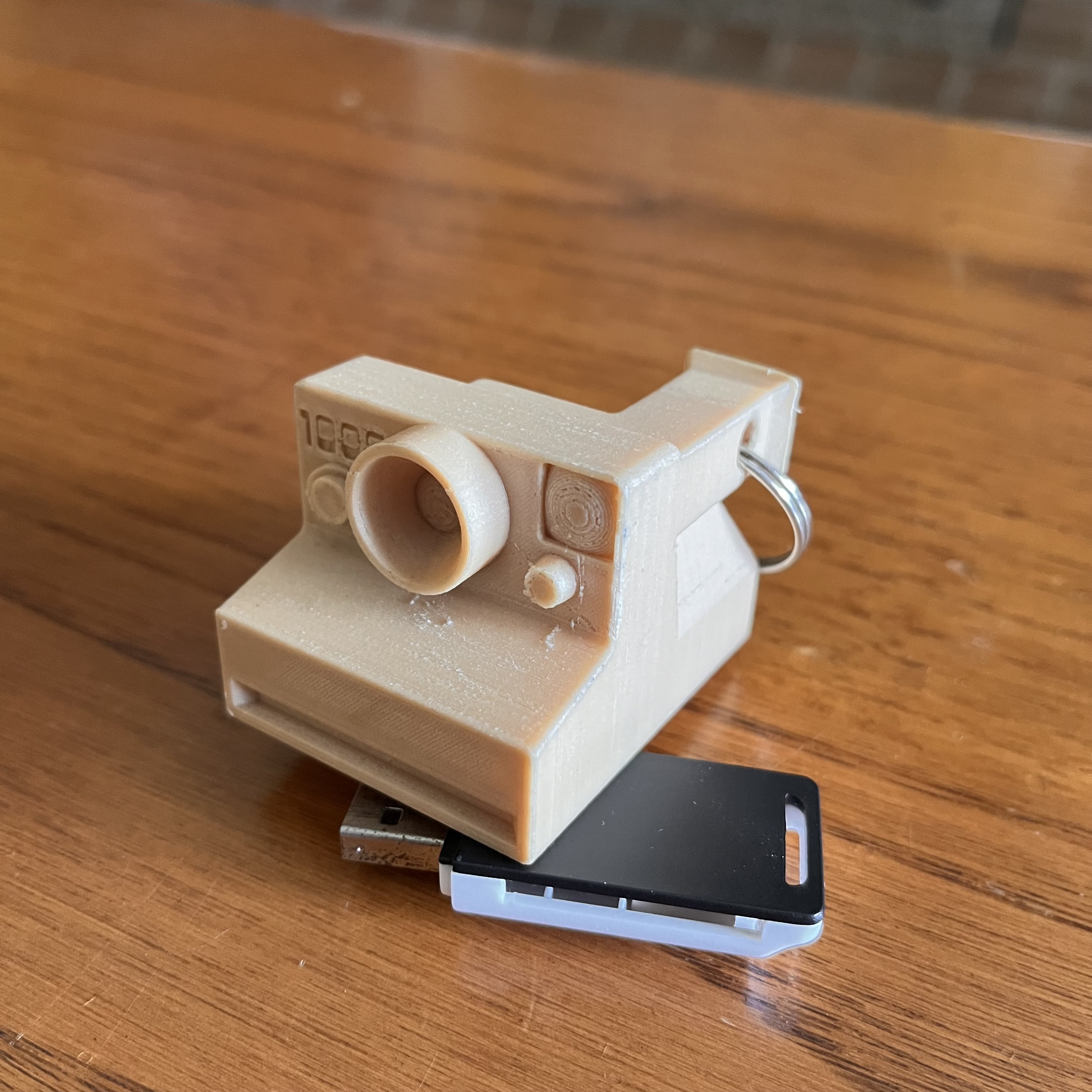 Vintage Polaroid Land Camera Keychain by RealizzaIdee | Printables Store