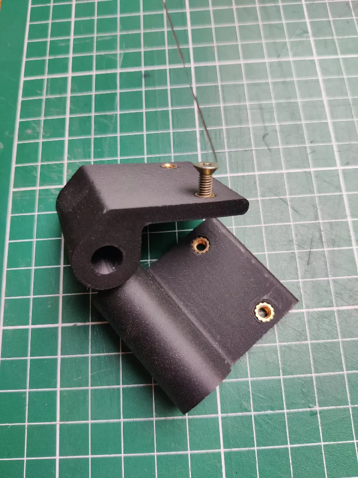 IKEA Pegboard SKADIS hinge for IVAR by Lucasdlb | Download free STL ...