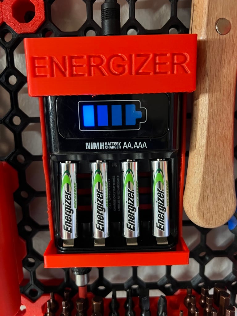 Multiboard Energizer Battery Charger Holder von Ray Wise | Kostenloses ...