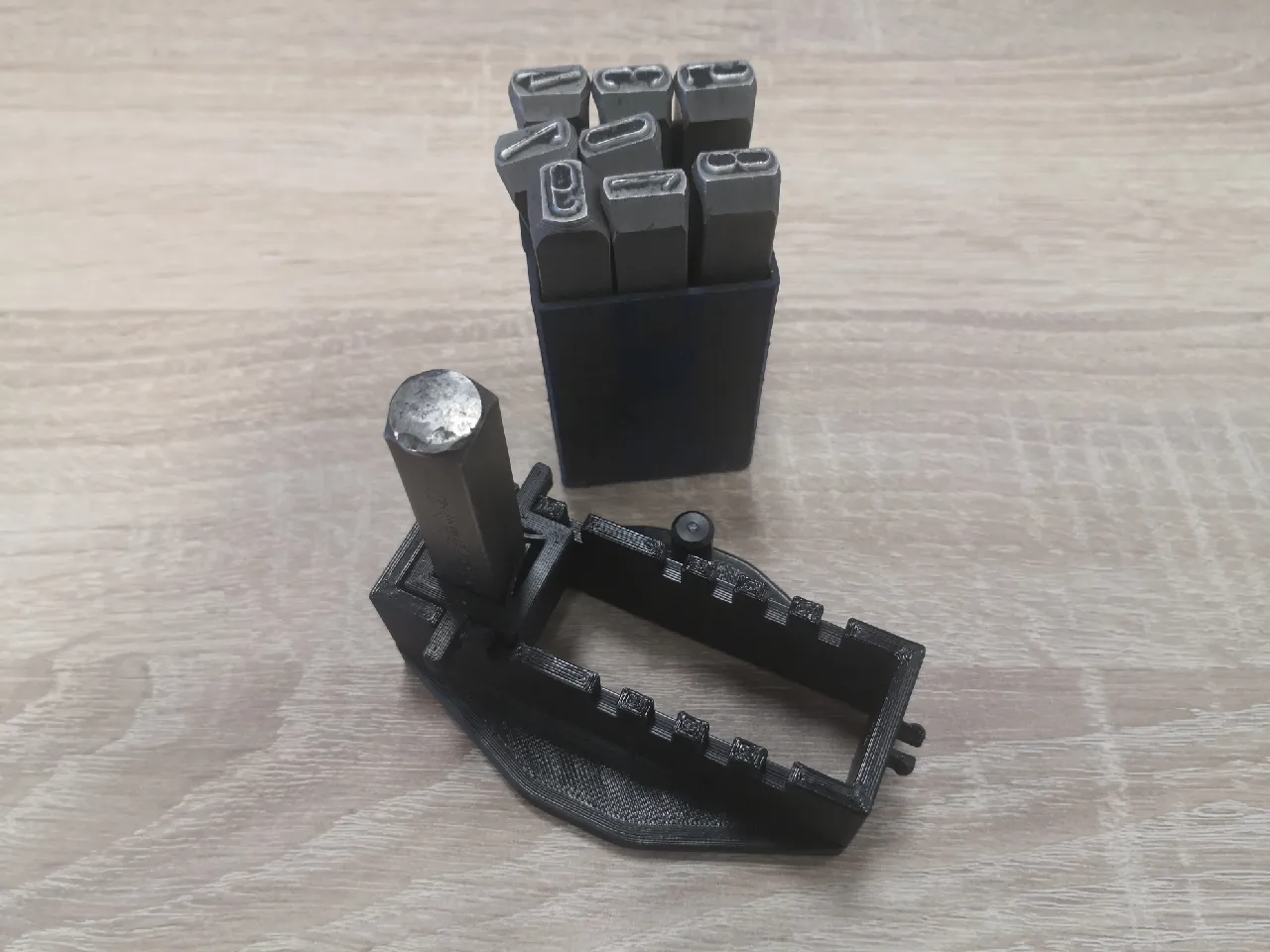 Letter punch jig by Bobino | Download free STL model | Printables.com