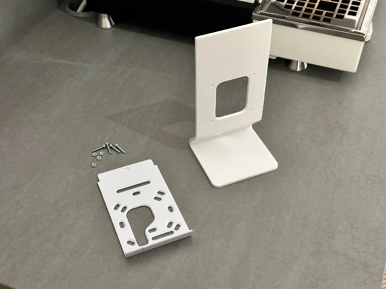 Unifi U7 Pro Wall Desk Stand by fatih | Download free STL model ...