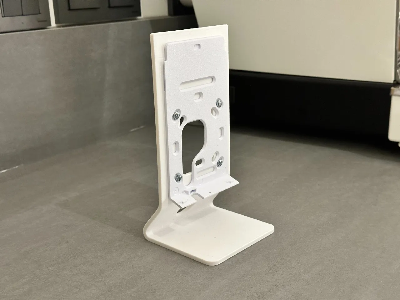 Unifi U7 Pro Wall Desk Stand by fatih | Download free STL model ...