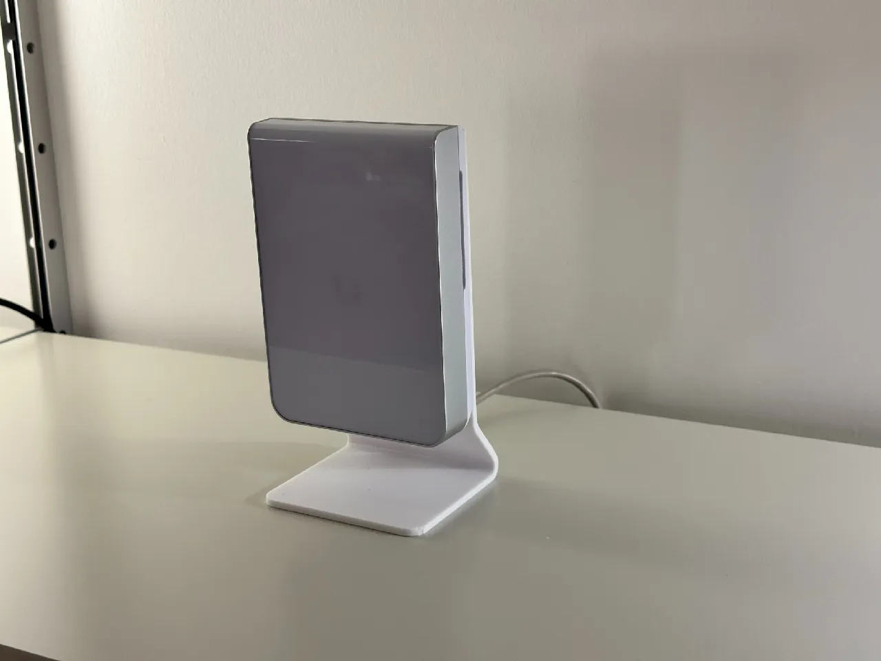 Unifi U7 Pro Wall Desk Stand by fatih | Download free STL model | Printables.com