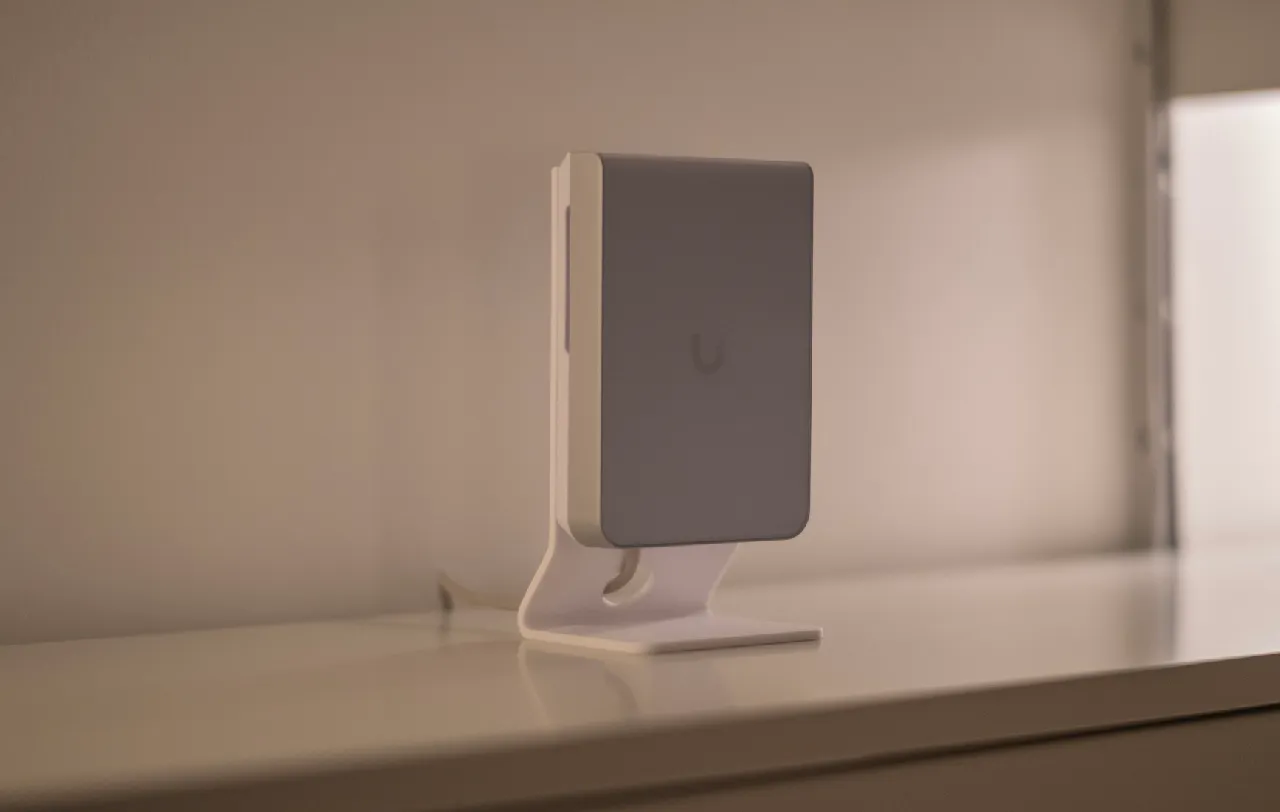 Unifi U7 Pro Wall Desk Stand by fatih | Download free STL model ...