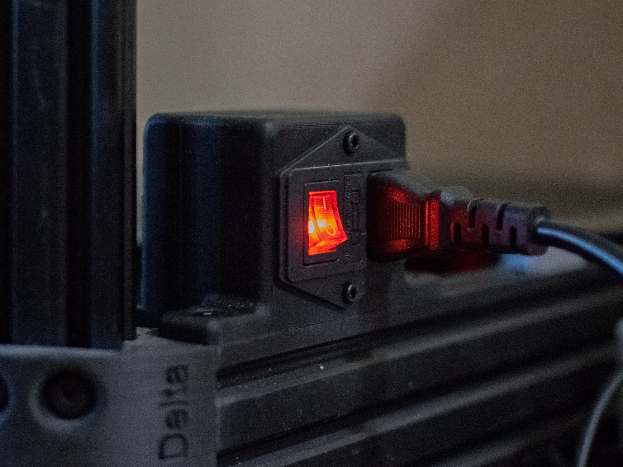 2020 Power Switch Case by Nieritx | Download free STL model ...