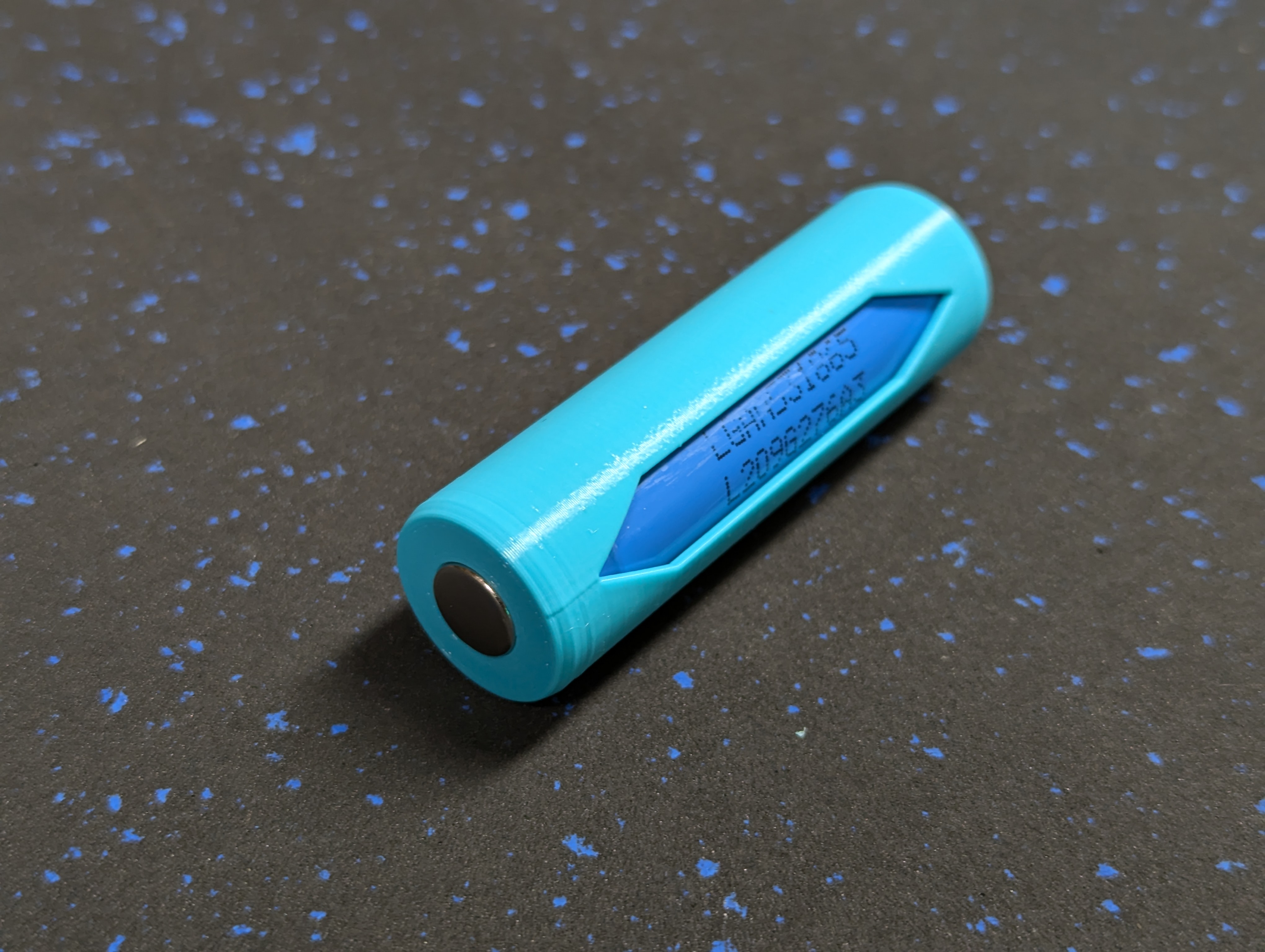 18650 to 21700 adapter by JPMakesStuff | Download free STL model ...