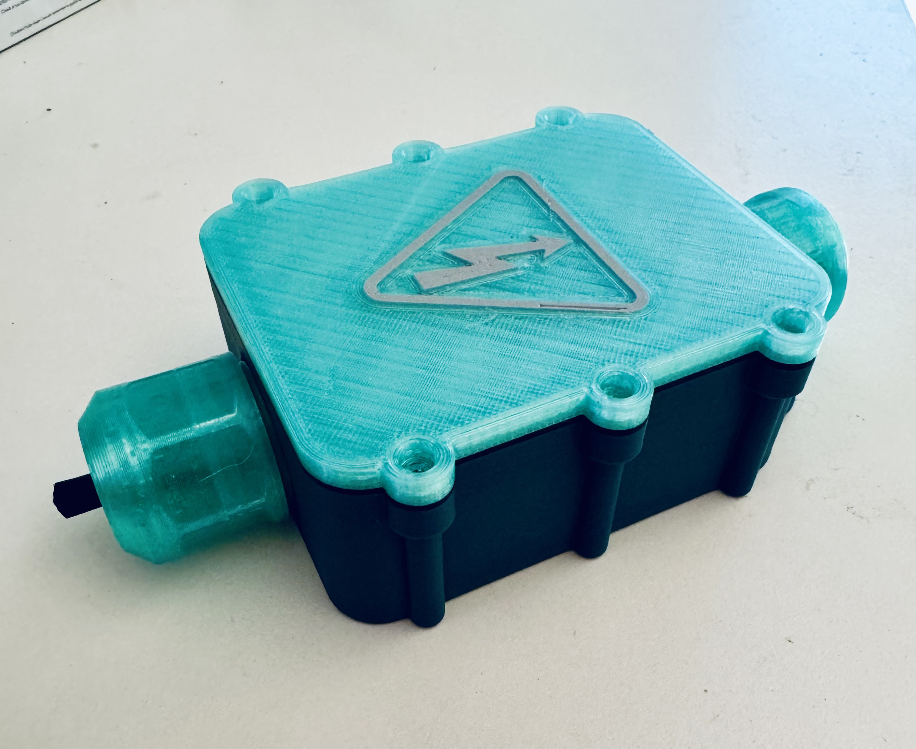 Waterproof Electrical Junction Box por michelem | Descargar modelo STL gratuito | Printables.com