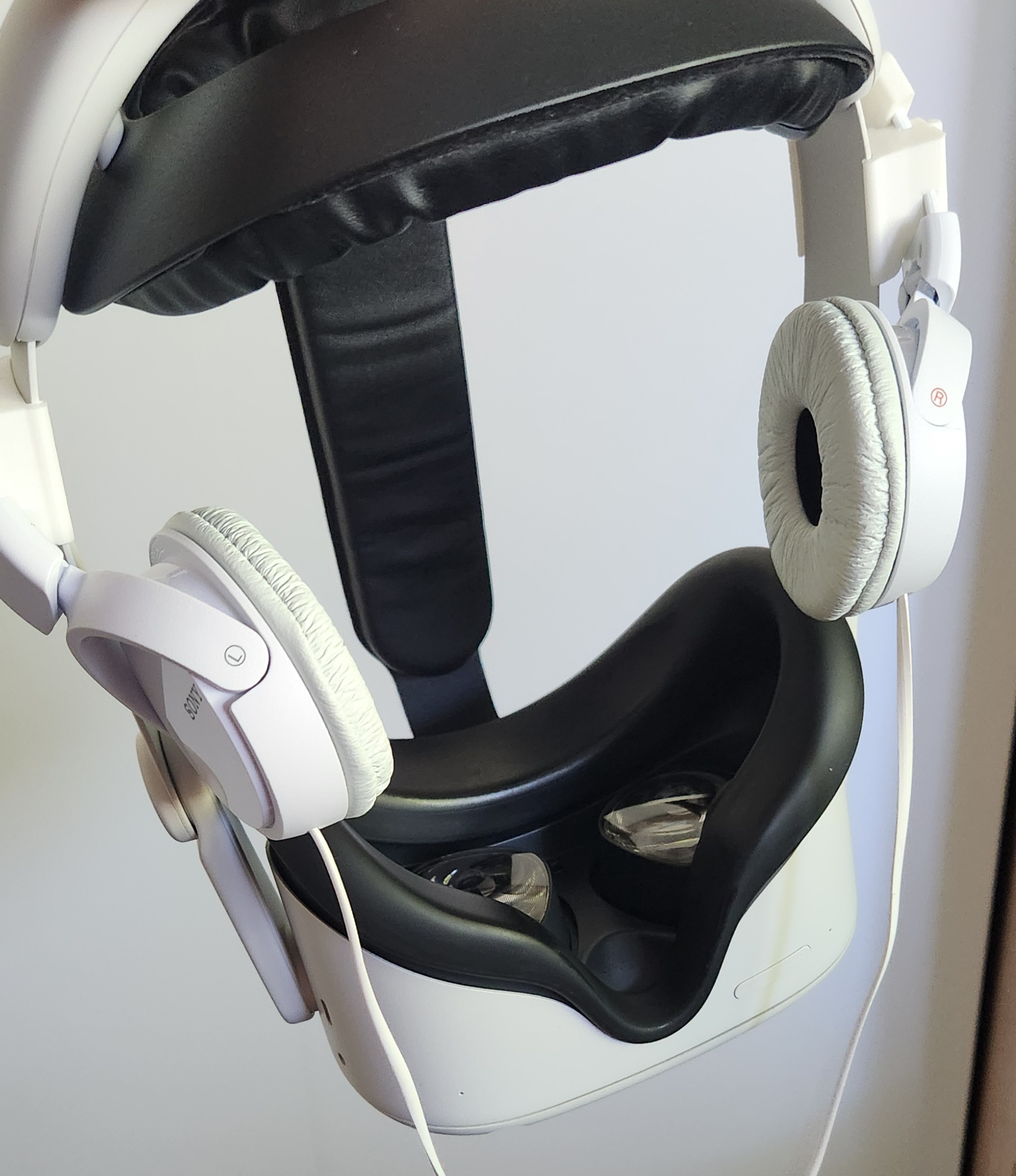 Kiwi Design Headstrap Mount for Sony ZX110 by Matt Greaney | Download ...