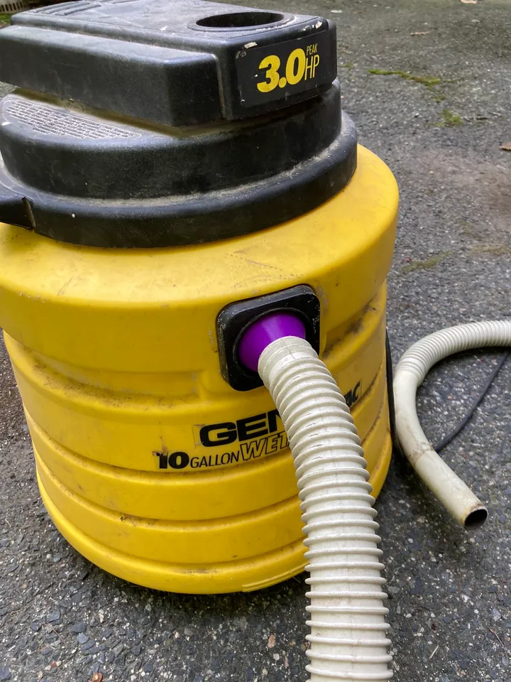 Genie Vacuum Hose Adapter by avrhacks | Download free STL model ...