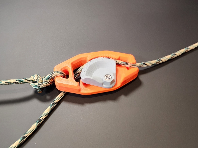 #0178 [UPDATED] Automatic Paracord Clothesline Tensioner (spring loaded ...