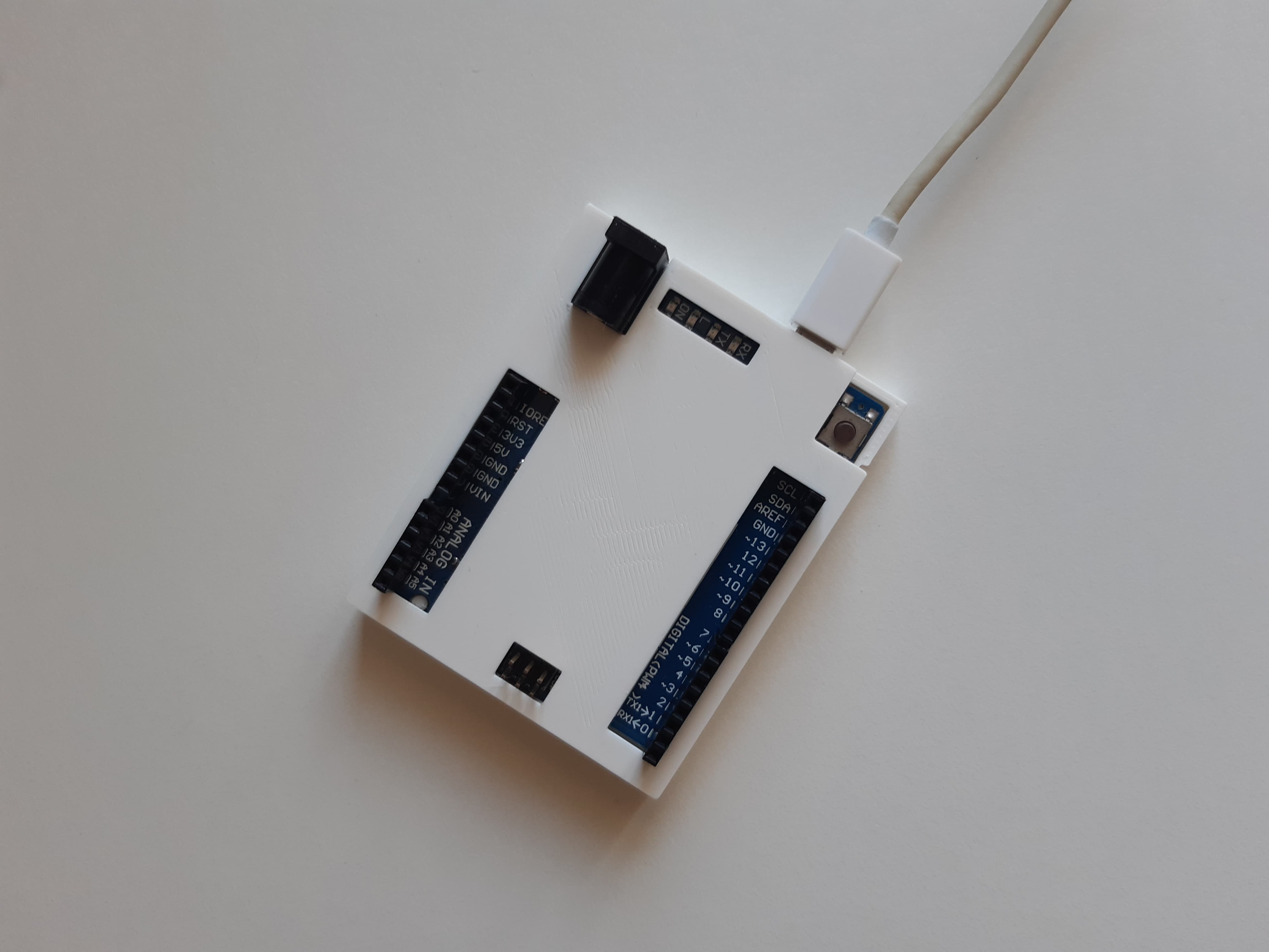 Arduino Leonardo case by victor_frncy | Download free STL model ...