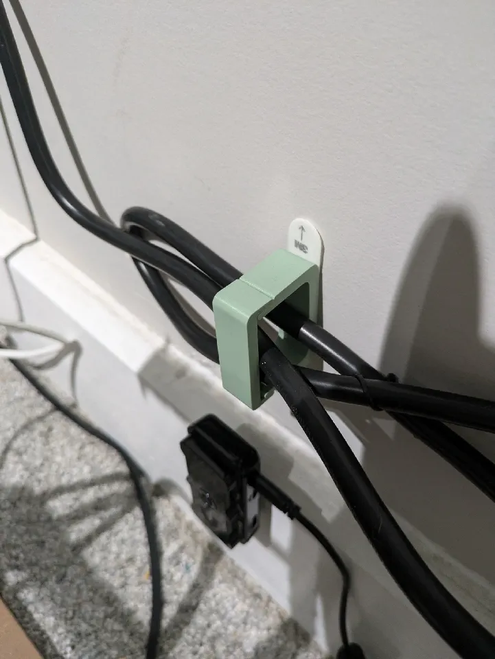 Simple Cable Clip by OtaconPrinter | Download free STL model ...