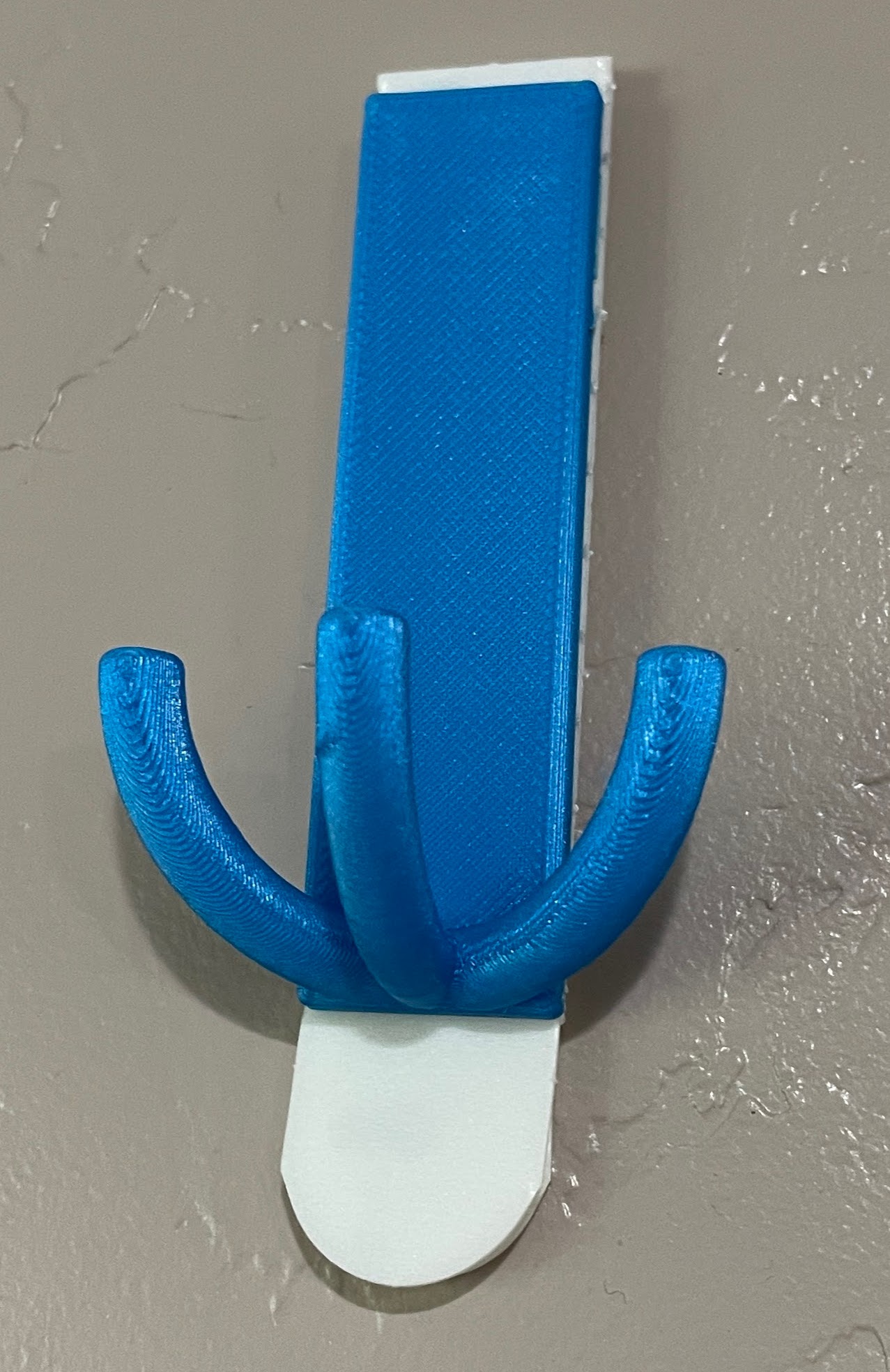 Triple Wall Hook for Command Strips by grantaray | Download free STL ...