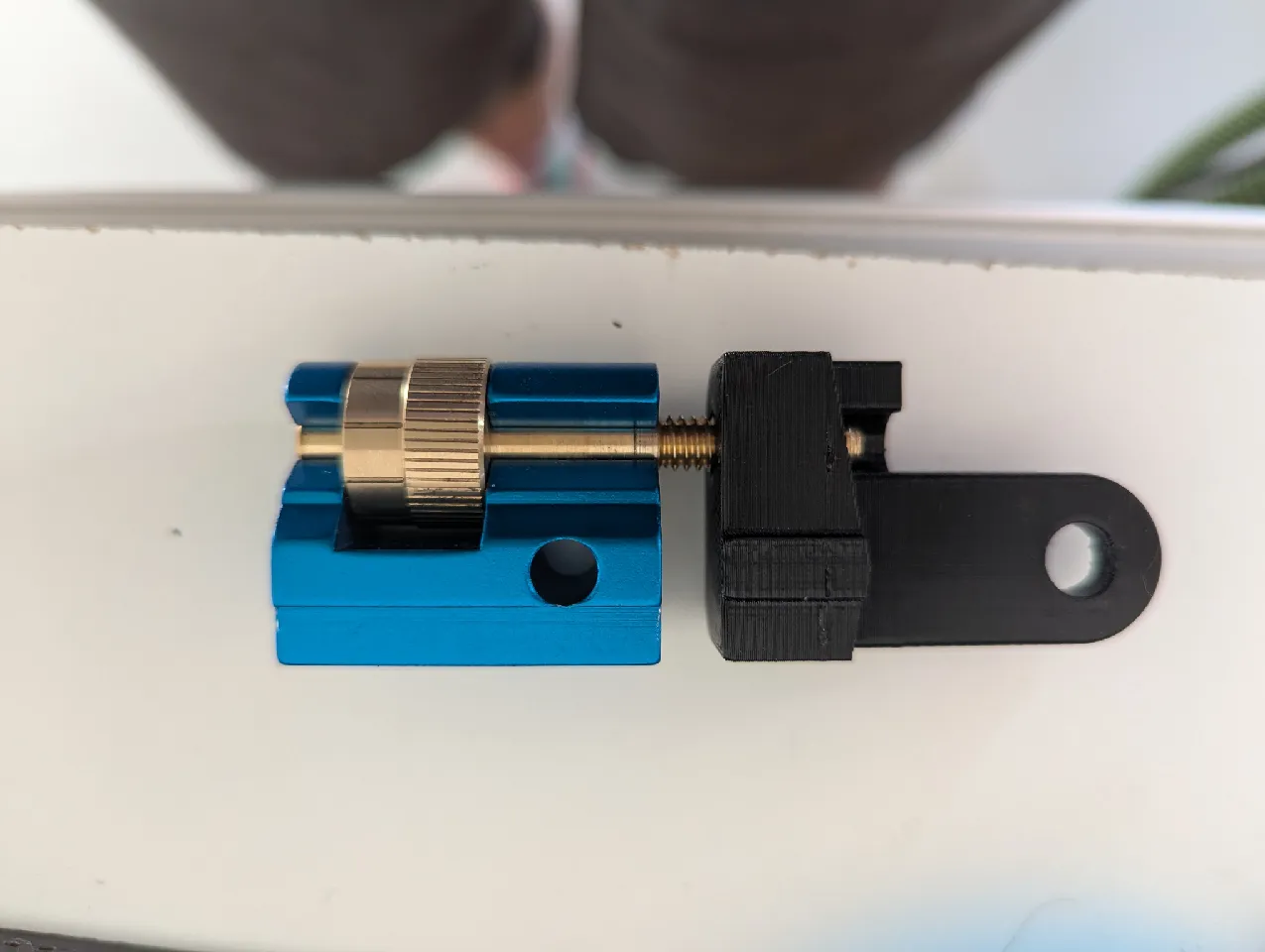 Micro-Adjuster adapter for POWERTEC Table Fence by gwendal | Download ...