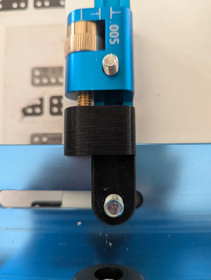 Micro-Adjuster adapter for POWERTEC Table Fence by gwendal | Download ...