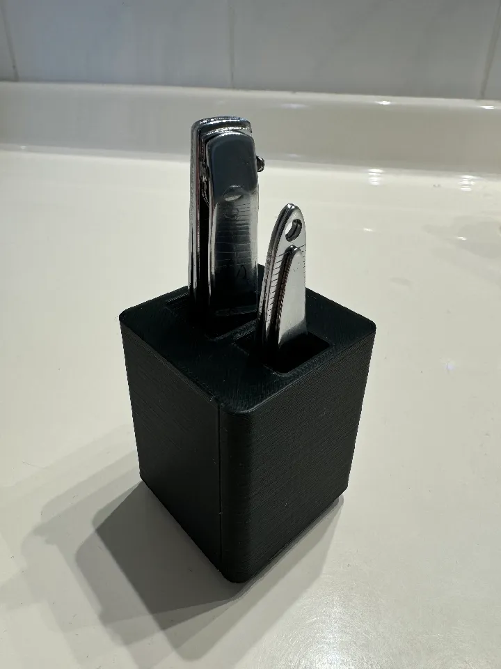 Nail clipper holder by fnord_ix | Download free STL model | Printables.com