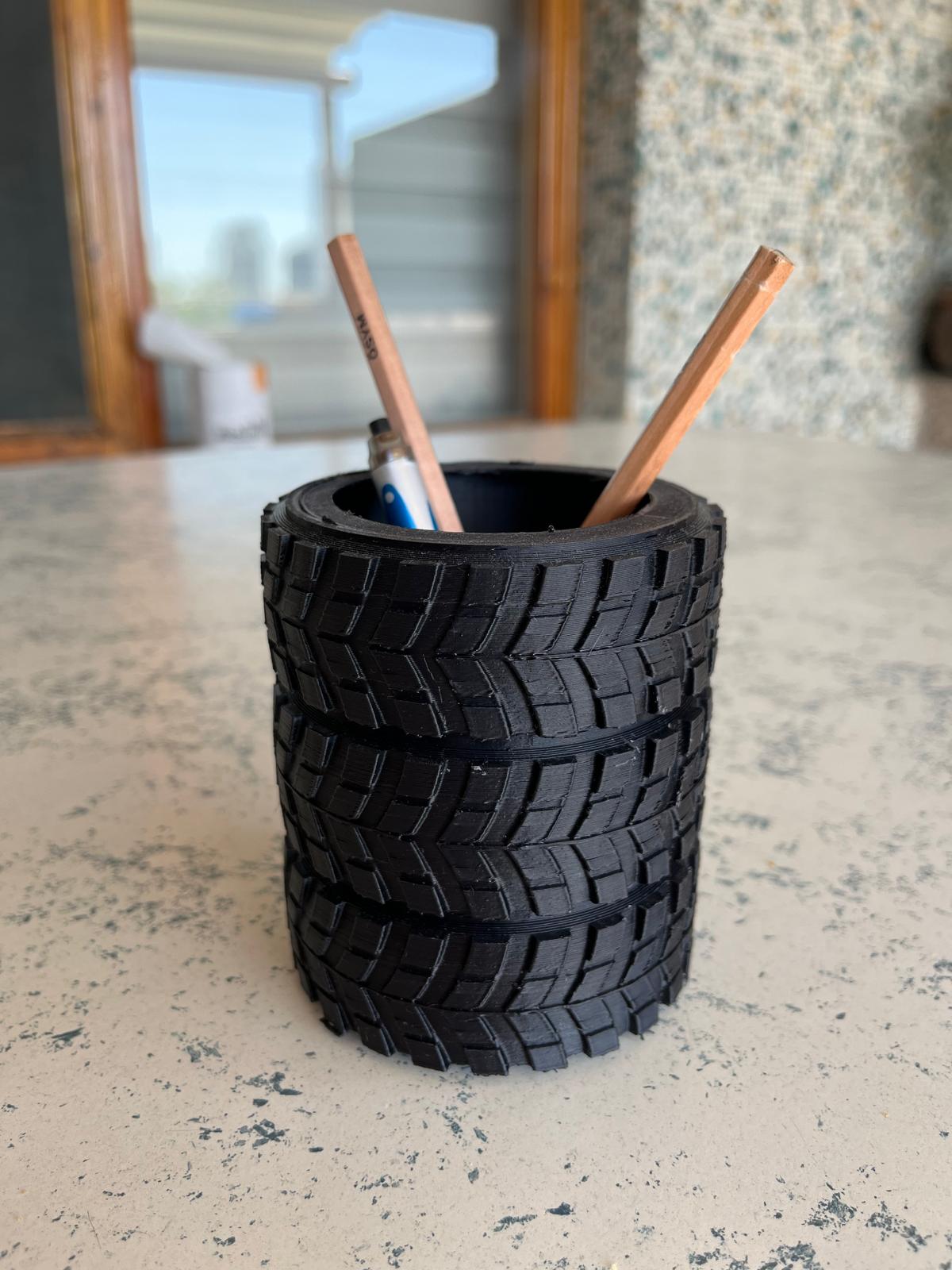 Off Road Tire Pencil Case by Karma Karışık | Download free STL model ...