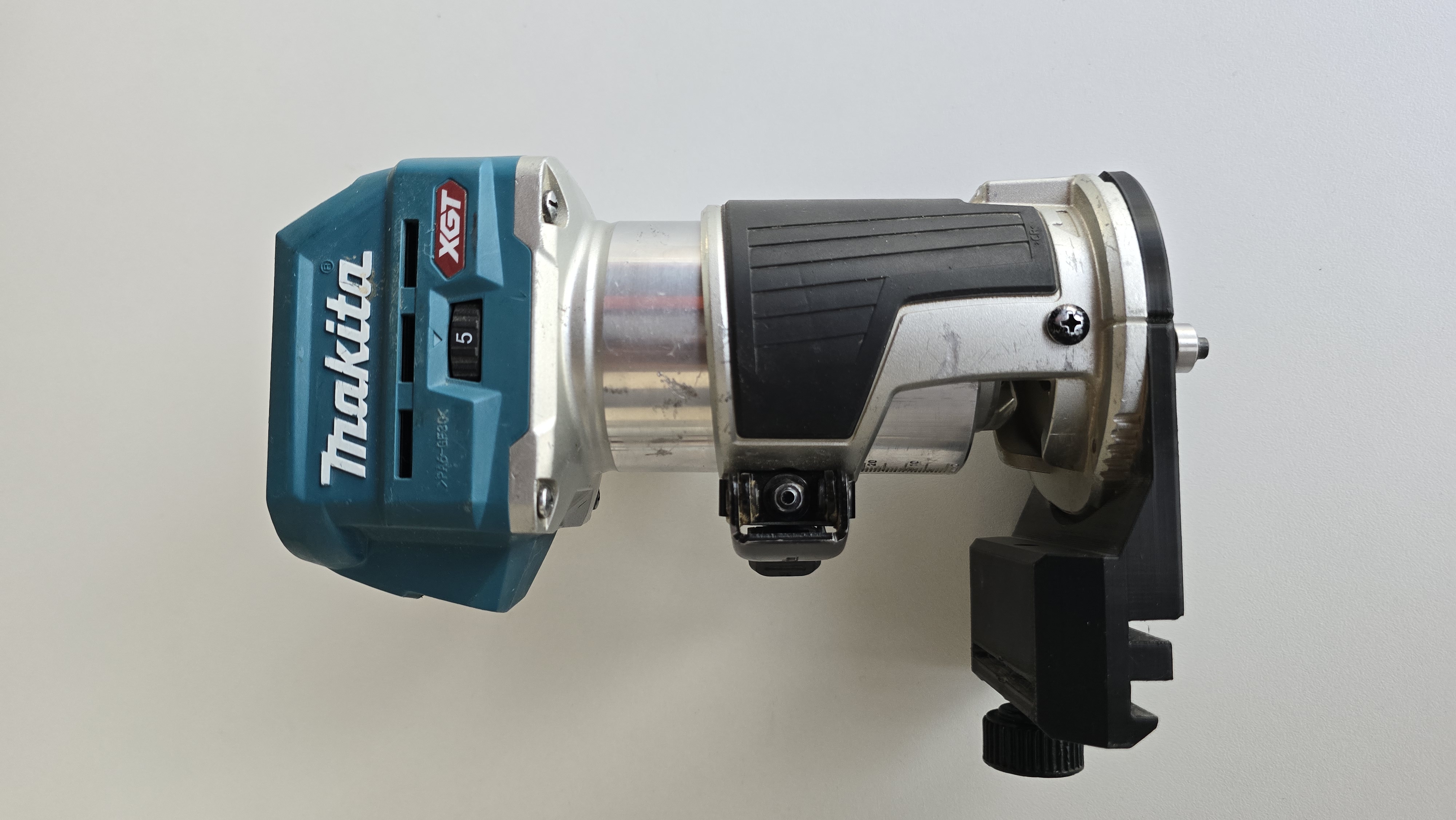 V2 Makita track compatible router base plate. by ft.prints | Download ...