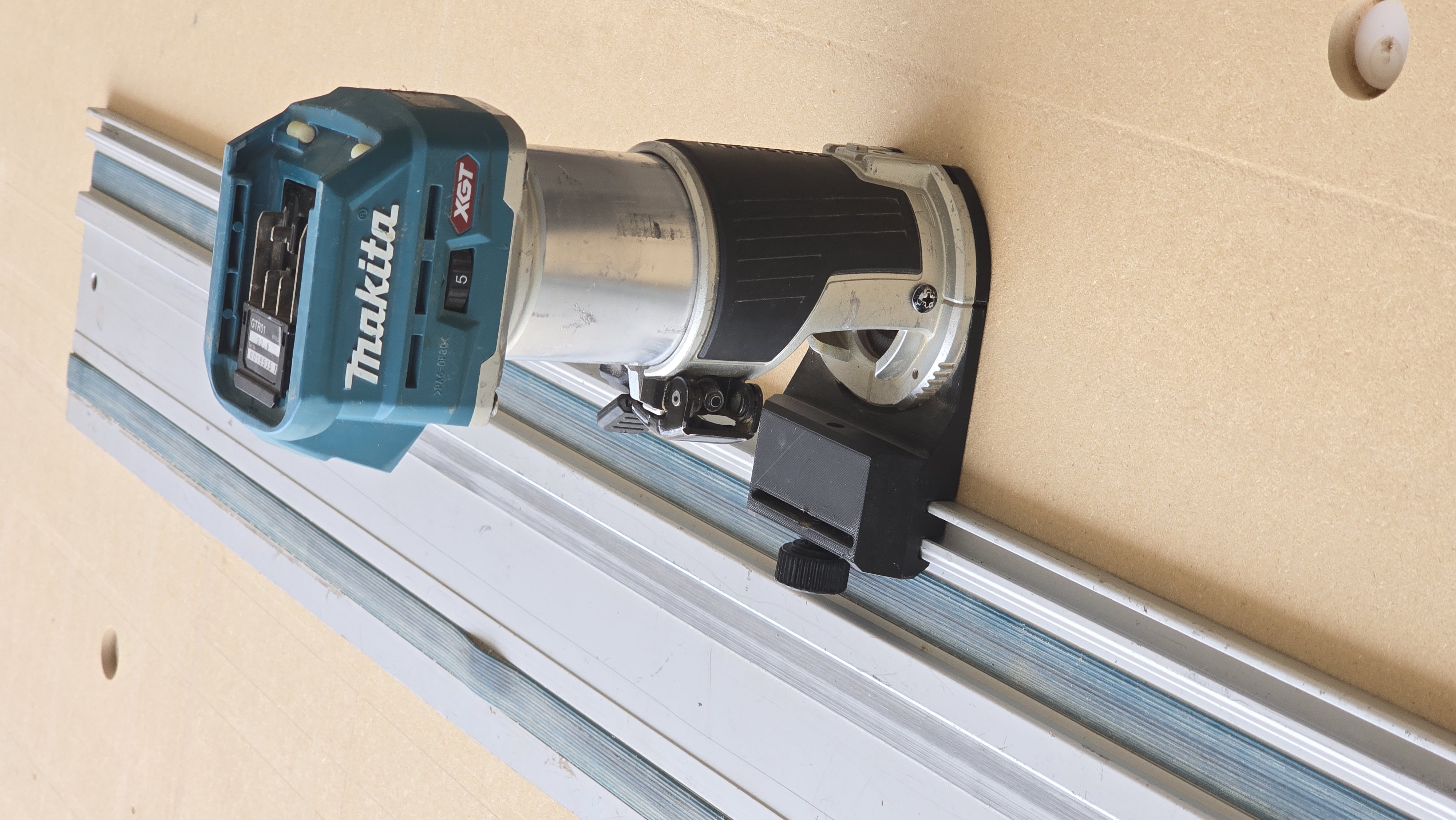 Makita & Festool track router base plate. v2.0 by ft.prints | Download ...