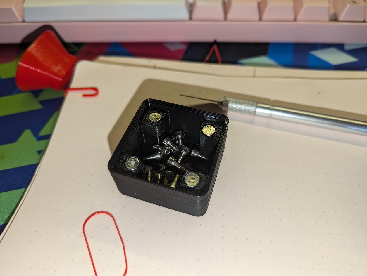 gridfinity bin with magnets on top par Nova | Téléchargez gratuitement ...