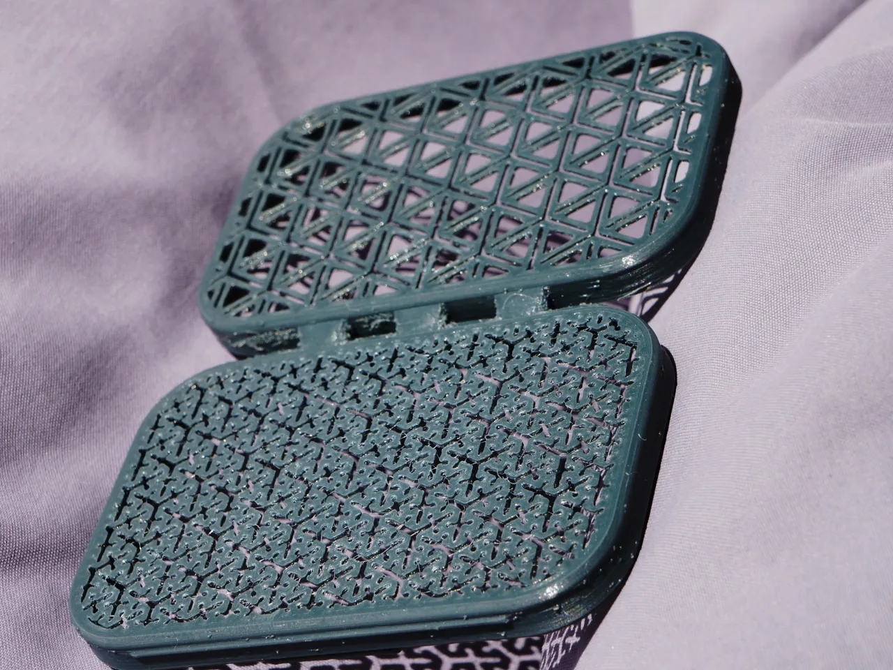 Bulge Box by Jack | Download free STL model | Printables.com