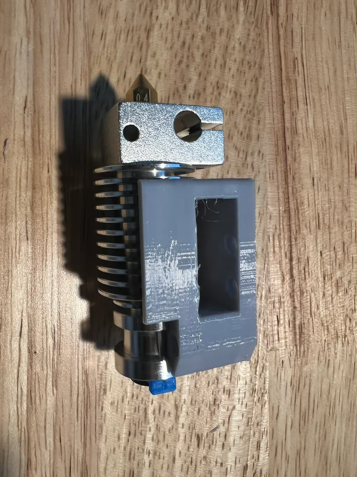 The 100 bracket for V6 hotend by H FAB | Download free STL model ...