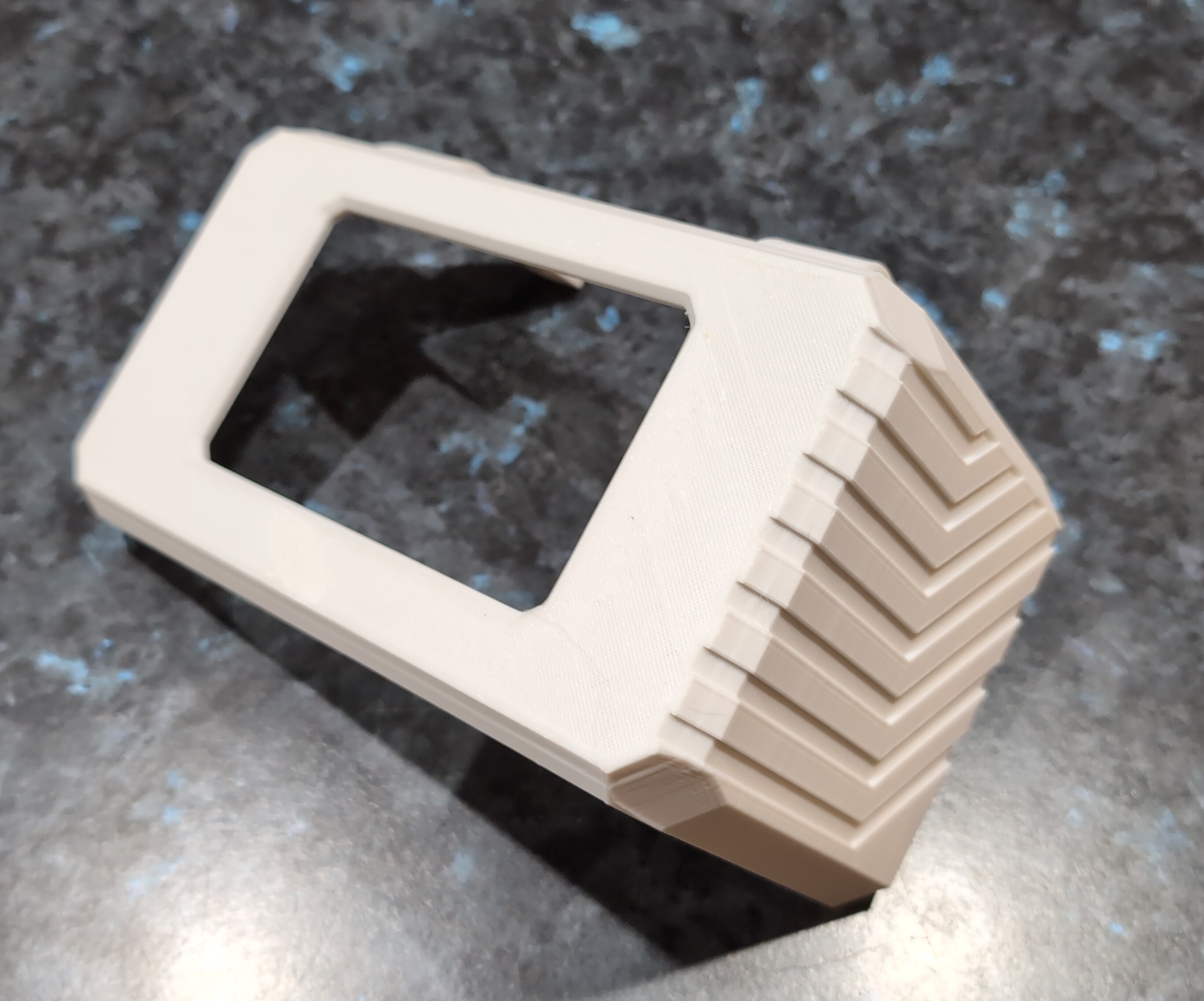 NexGen3D: PC Status and Sensor Display - AIDA64 - HYTE Y70 by NexGen-3D ...