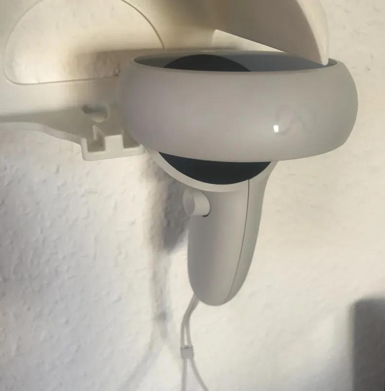 Wall mount for Oculus Meta Quest 2 by Kat | Download free STL model ...