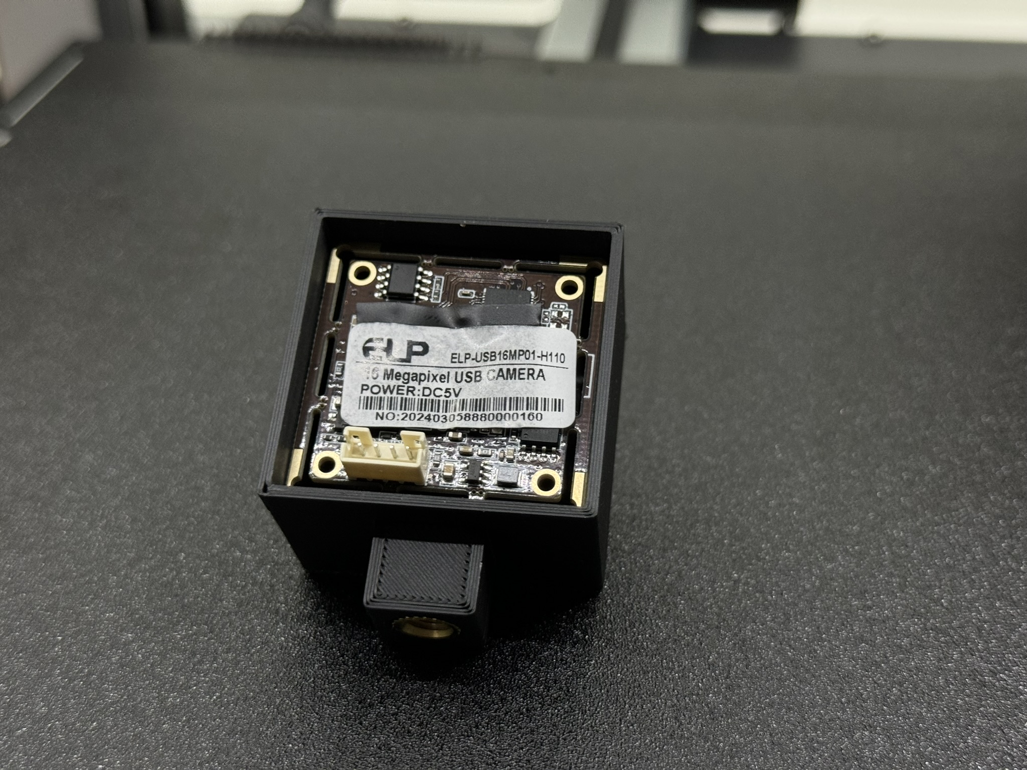 ELP Camera Box with 1/4" connection por Hami | Descargar modelo STL ...