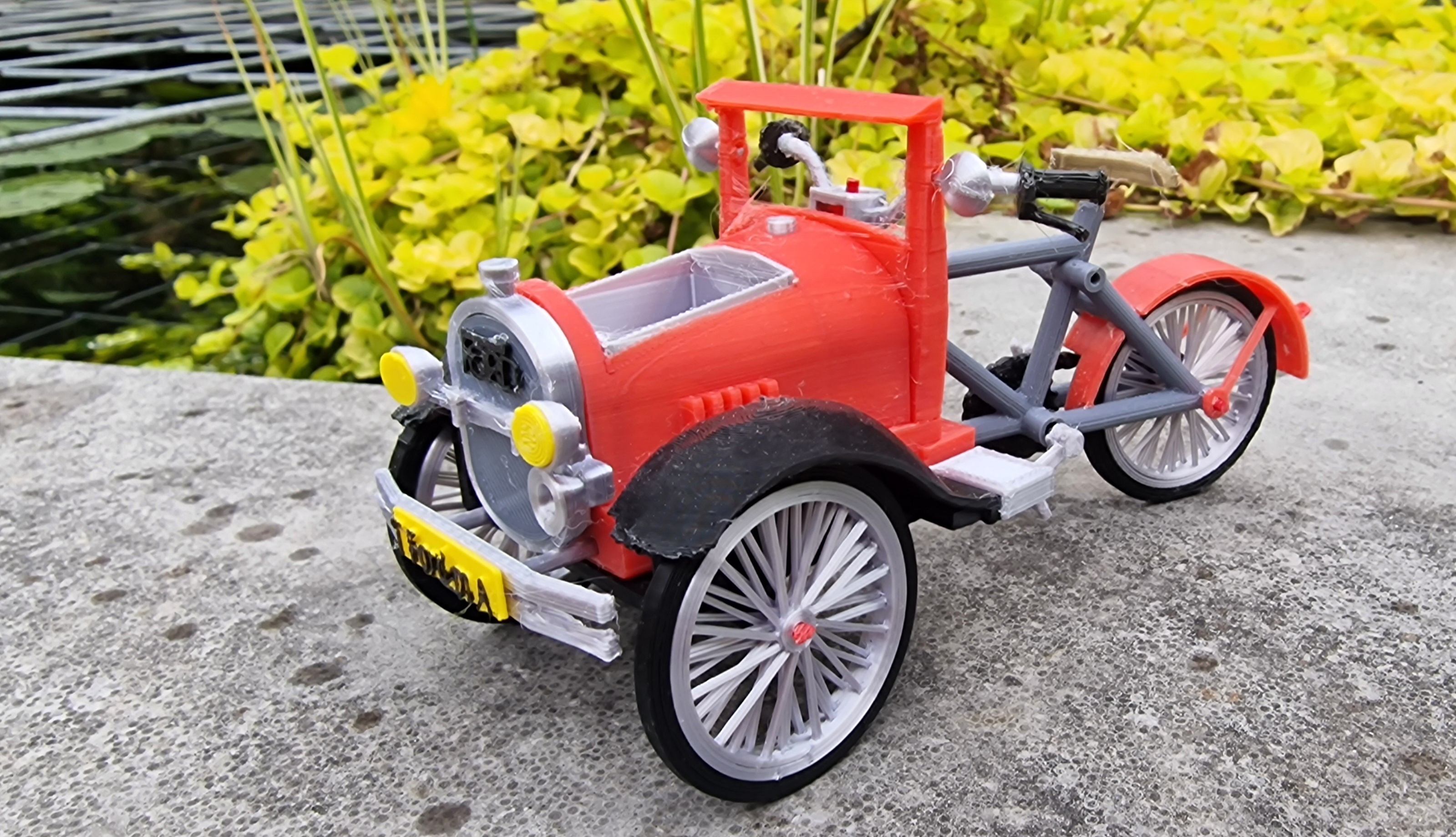 Tricycle Ford model A (model 1 of 5) designer Ed van der Heijden. by Ed ...