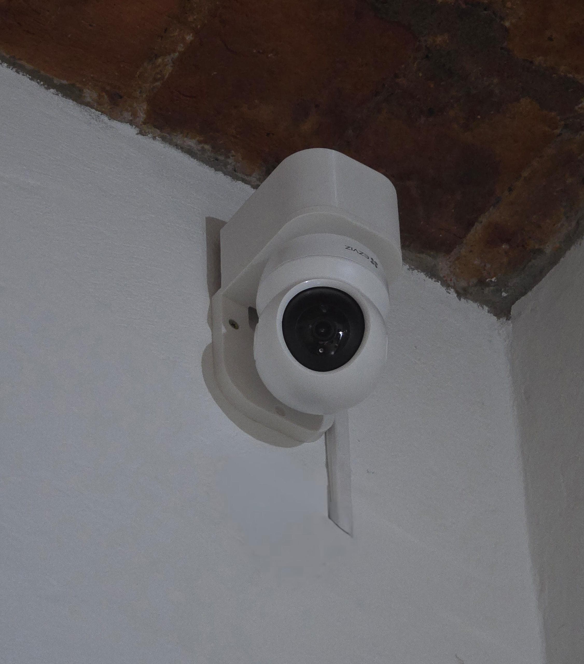 wall mount EZVIZ camera by octopusNavi | Download free STL model ...