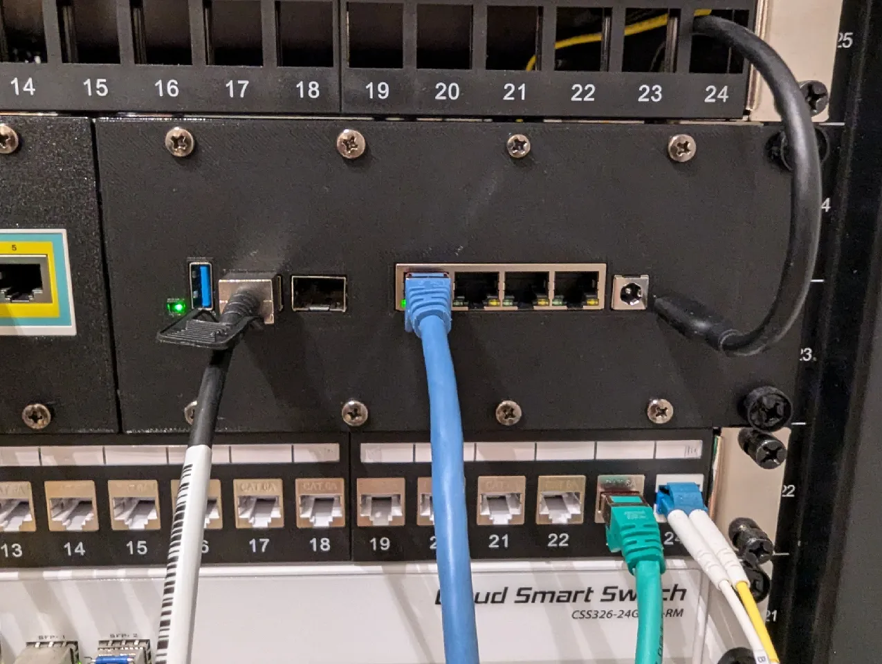 Banana Pi BPI-R4 Rack Mount Module by kju | Download free STL model ...