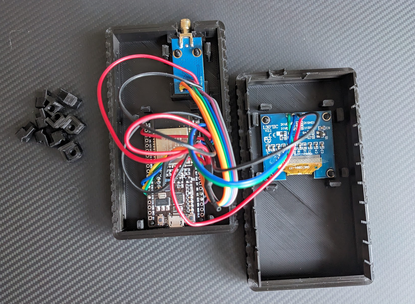 Esp32 OLED 433Mhz module enclosure, entirely using snap joints! by ...