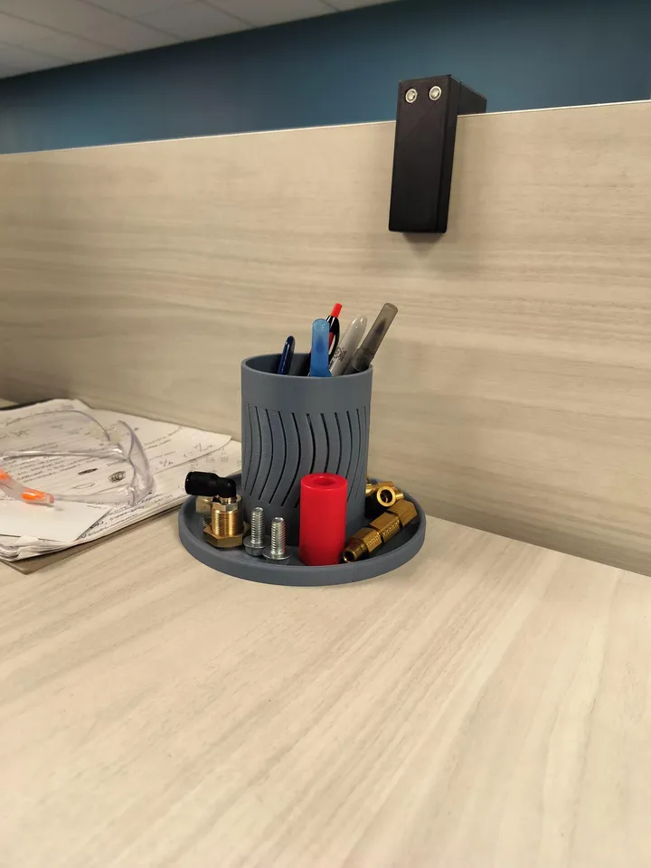 office desk organizer by KingRamey08 | Download free STL model ...