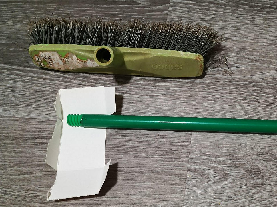 Broom stick screw adaptor by Gael Lafond | Download free STL model ...