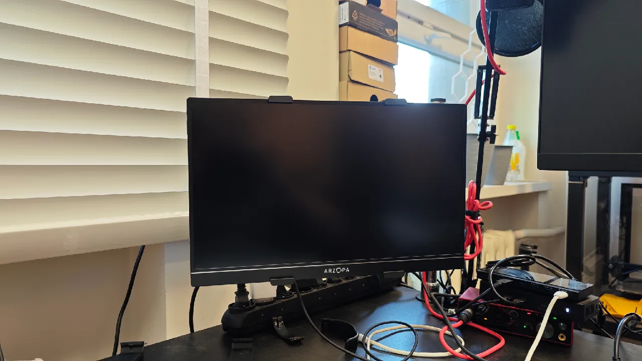 Arzopa Z1FC - VESA mount adapter by niewesoly | Download free STL model ...