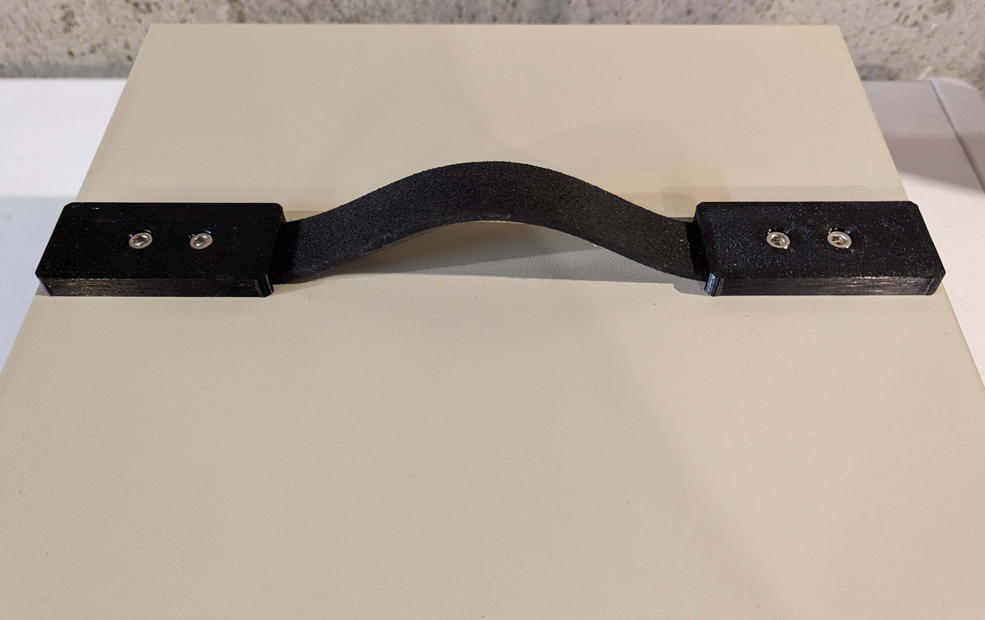Strap Handle by GentleGiant | Download free STL model | Printables.com