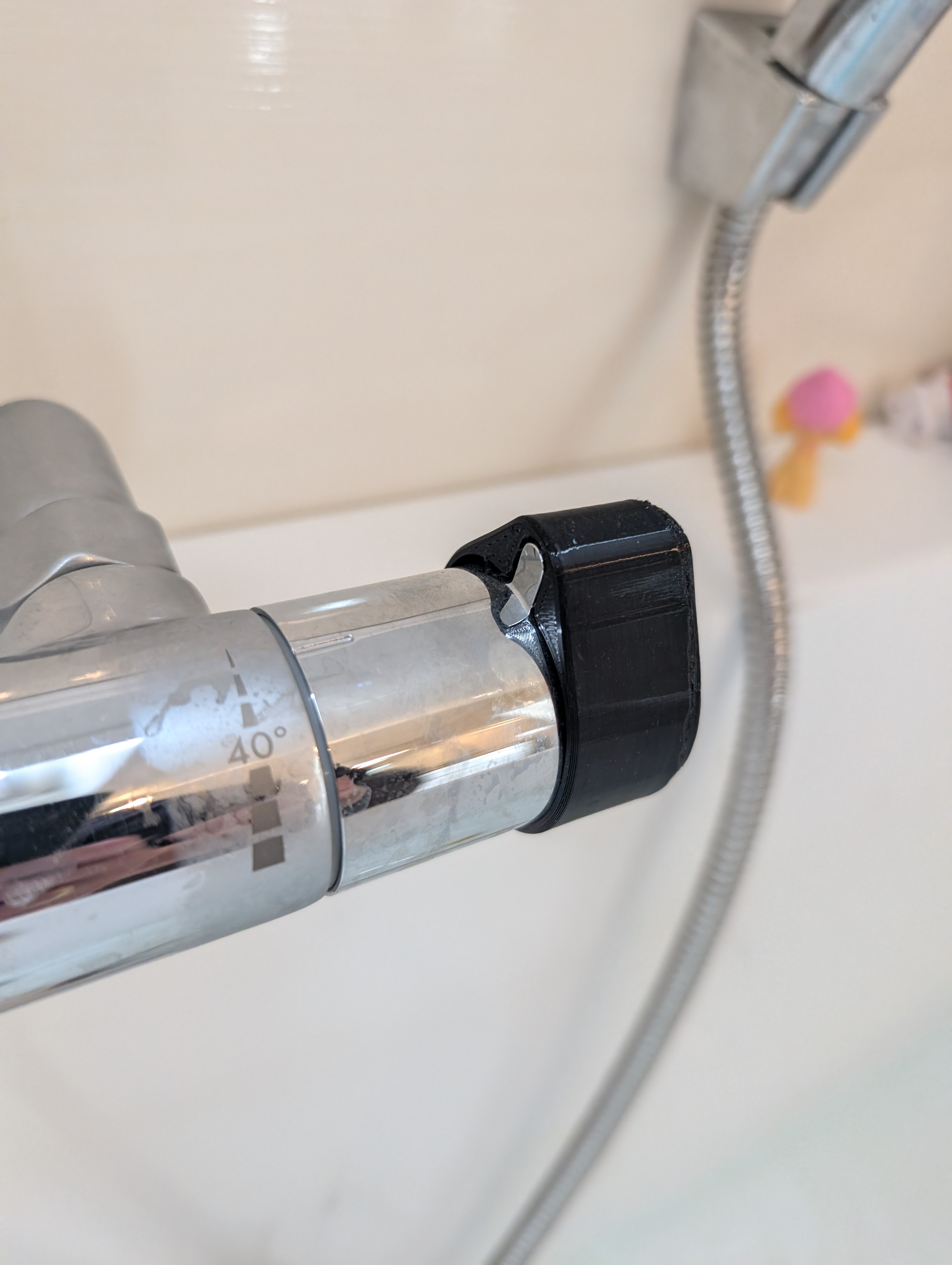 Bathtub babyproofer for Hansgrohe tap by StaNik | Download free STL ...