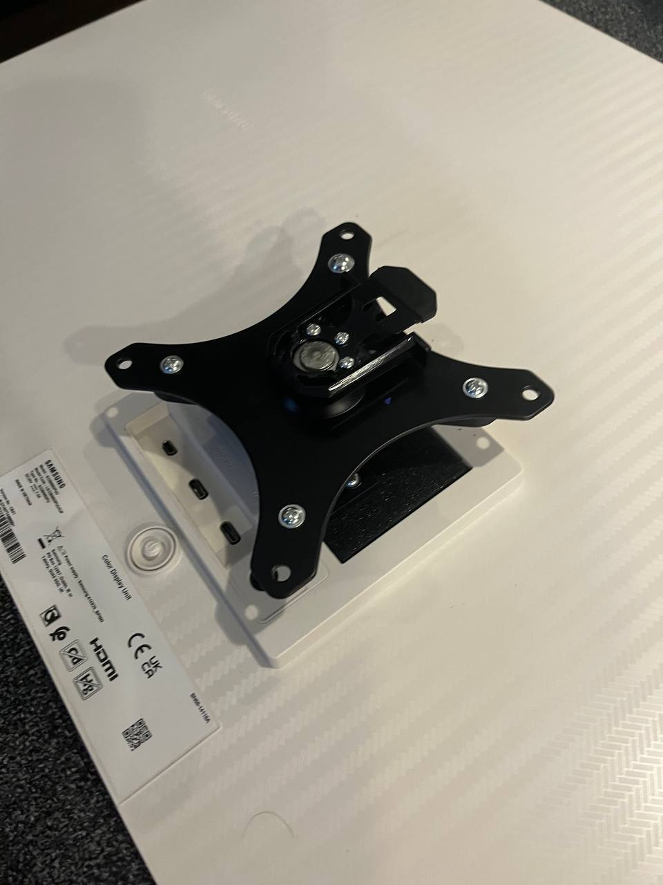 Vesa 75x75 adapter for Samsung Smart Monitor M8 by Егор Тарановский ...