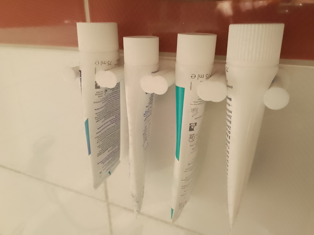 Toothpaste Holder - 4 Tubes by BT | Download free STL model ...