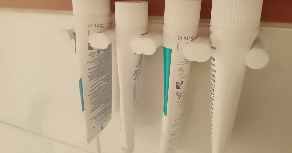 Toothpaste Holder - 4 Tubes by BT | Download free STL model ...